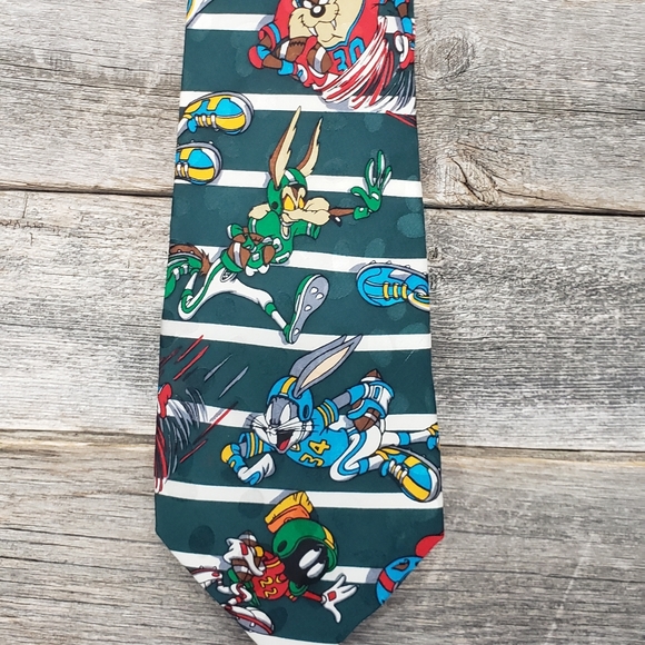 Warner Bros. | Accessories | Looney Tunes Mens Vintage 994 Football Tie ...